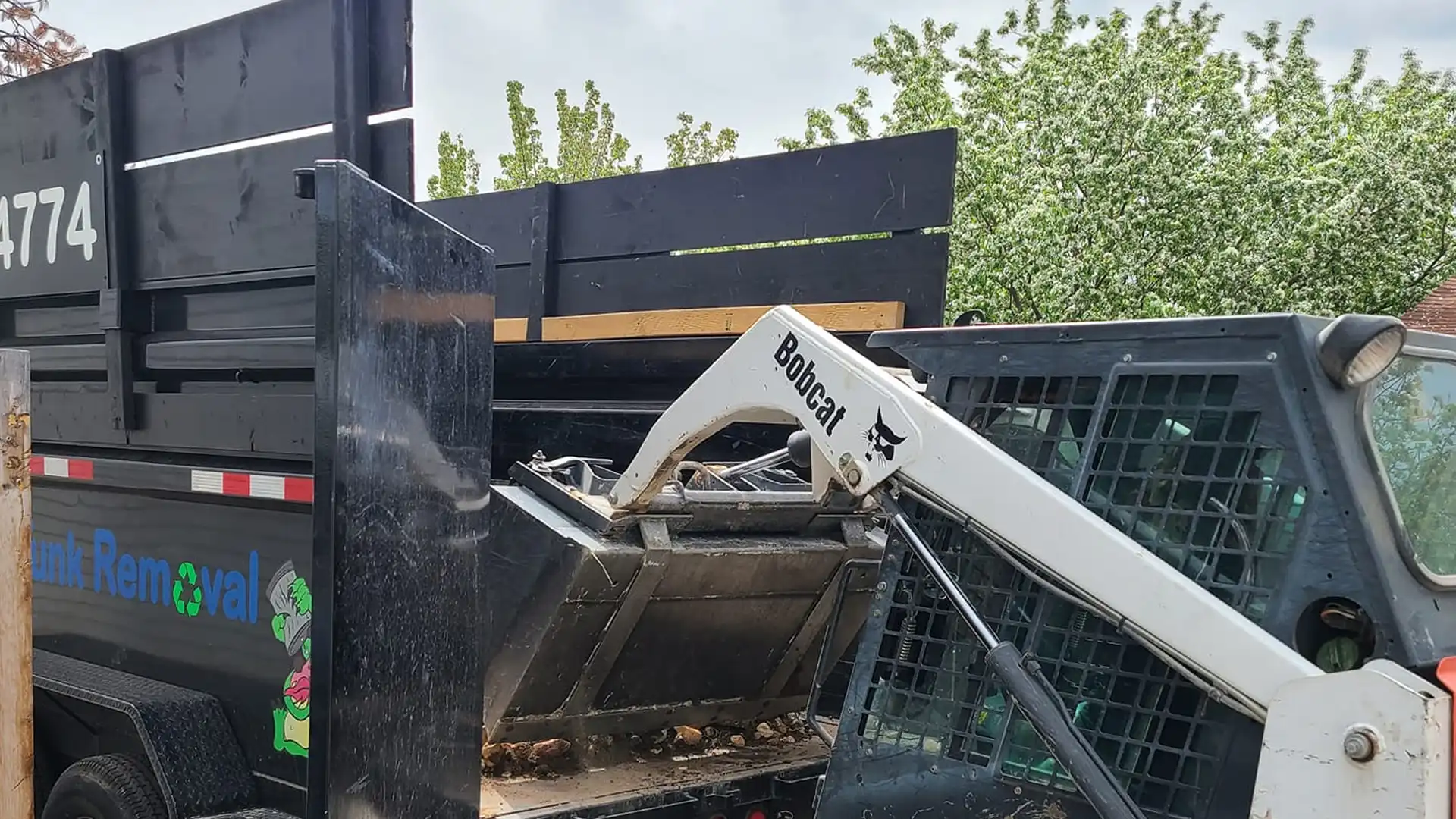 Our Reliable Junk Removal Services | Jack's Junk Removal